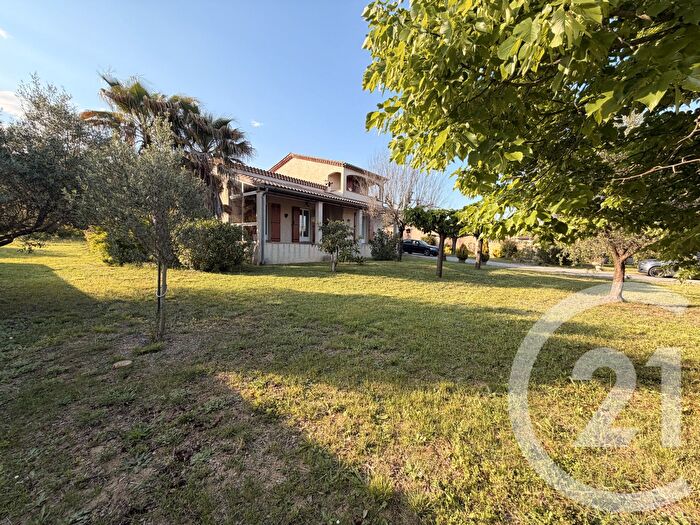 Maison 5 pièces à vendre - Saint-Julien-les-Rosiers