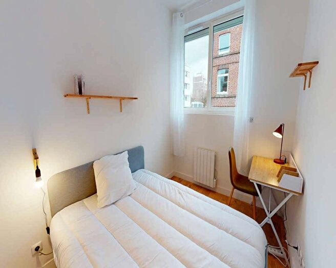 Wazemmes, Lille : Appartement 5 pièces à louer
