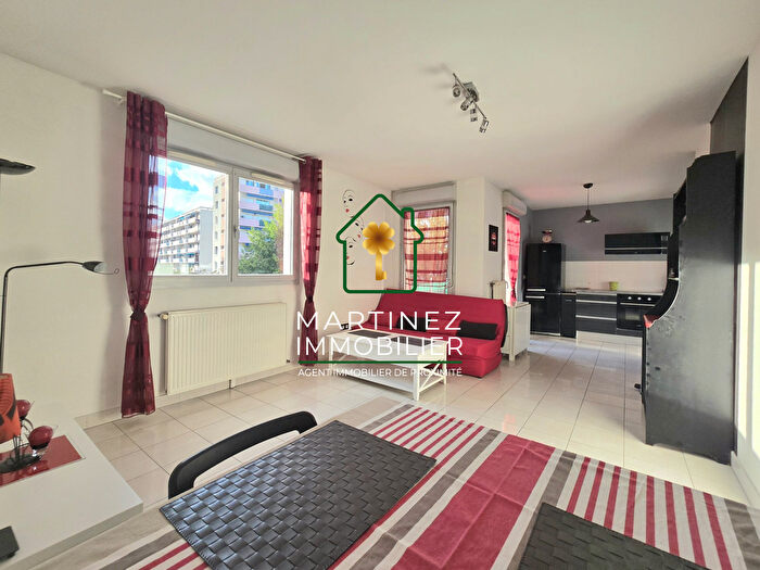 Lyon 7ème, Gerland : Appartement 2 pièces à louer