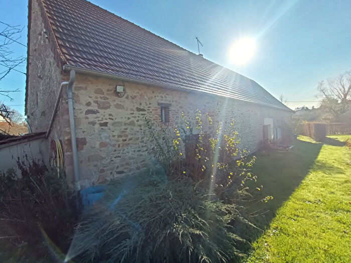 Maison à vendre - Voussac - 6 pièces - 3 chambres