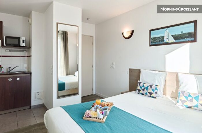 Appartement à louer - Saint-Cyr-lécole, Geldrop - 1 pièce