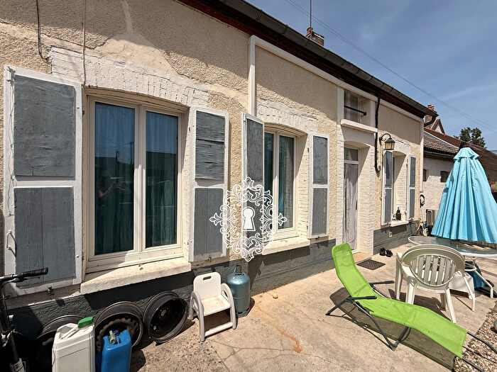 Maison 6 pièces à vendre - La Motte-Tilly