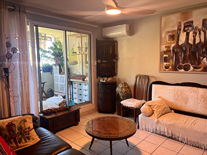 Appartement à vendre - Saint-Paul, Boucan, Canot - 3 pièces - 2 chambres