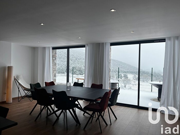 Appartement à vendre - Eyne - 7 pièces - 3 chambres