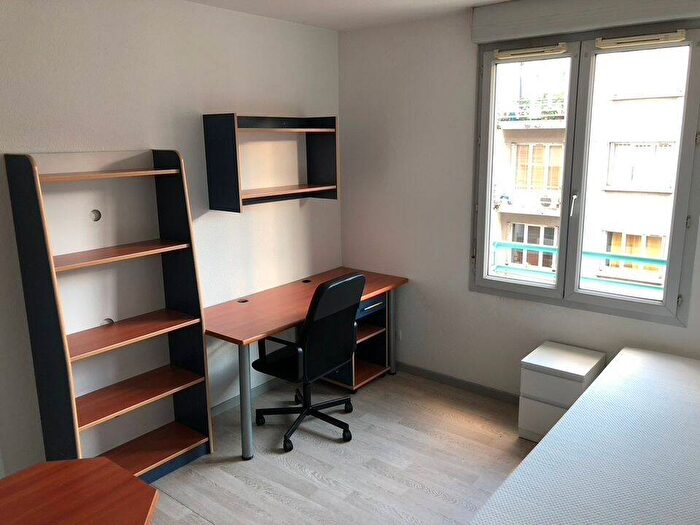 Ambroise-Croizat, Fontaine : Appartement 1 pièce à louer