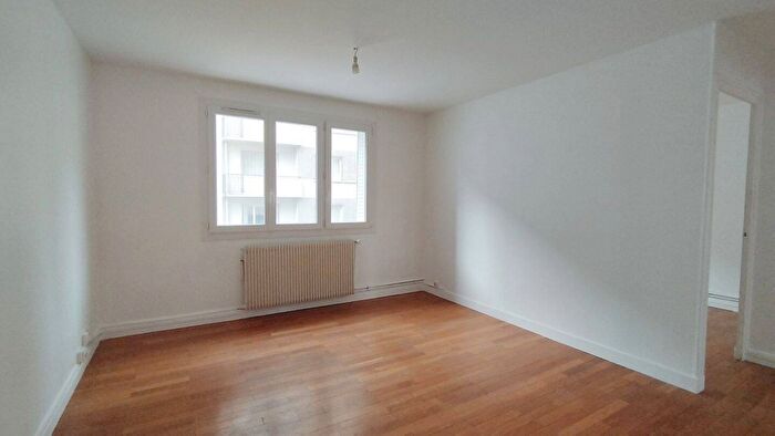 Appartement à louer - Grenoble - 4 pièces - 3 chambres