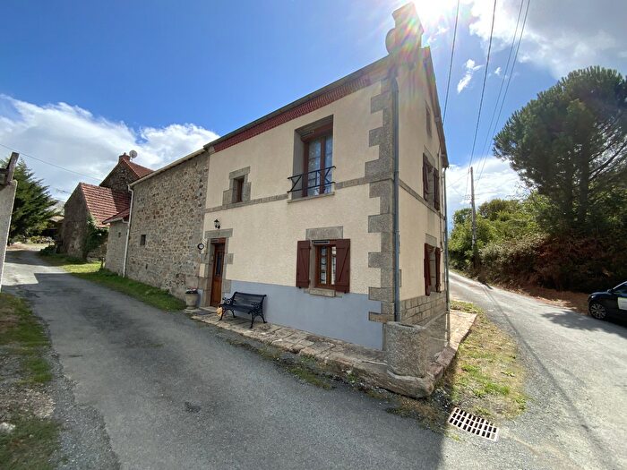 Maison à vendre - Saint-Dizier-les-Domaines - 2 pièces - 1 chambre