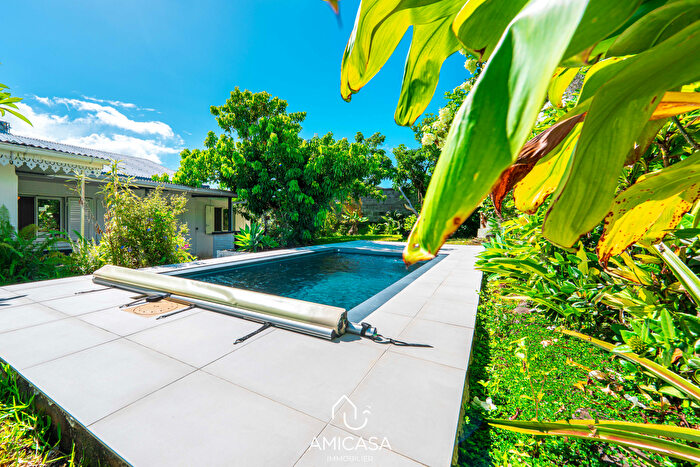 Maison à vendre - Saint-Benoît, Cratère, Bras Canot, Bras Madeleine, Grand Etang, Takamaka - 5 pièces - 4 chambres