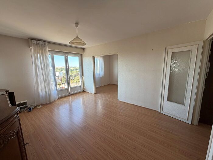 Appartement 4 pièces à vendre - Auxerre, Sainte-Geneviève