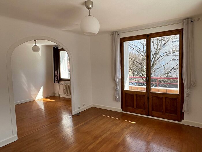 Appartement à louer - Annecy - 3 pièces - 2 chambres