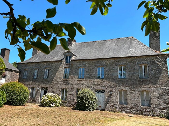 Maison 7 pièces à vendre à Loudéac