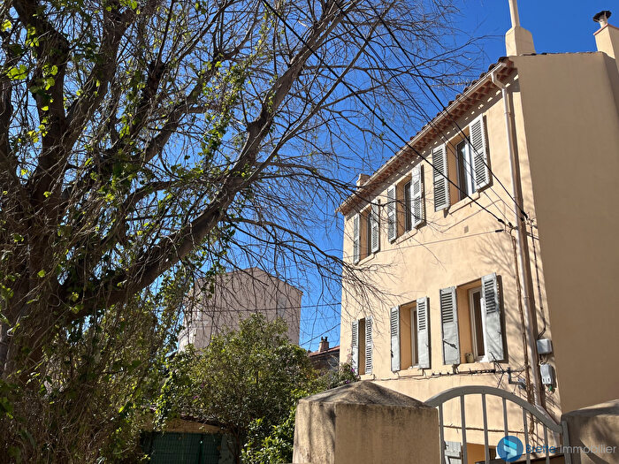 Appartement à vendre - Toulon, Valbourdin - 2 pièces - 1 chambre