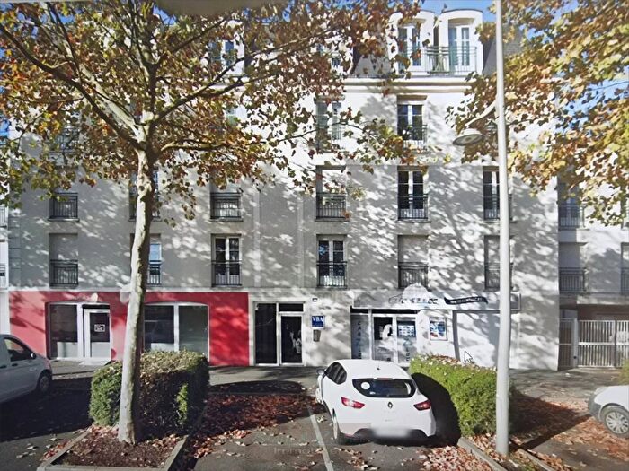 Appartement à louer - Centre Ville, Montargis - 2 pièces - 1 chambre