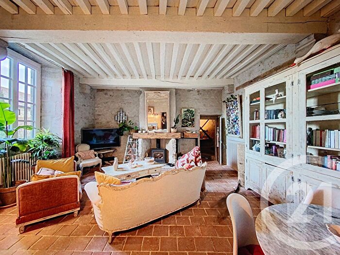 Maison à vendre - Aigueperse - 8 pièces - 3 chambres