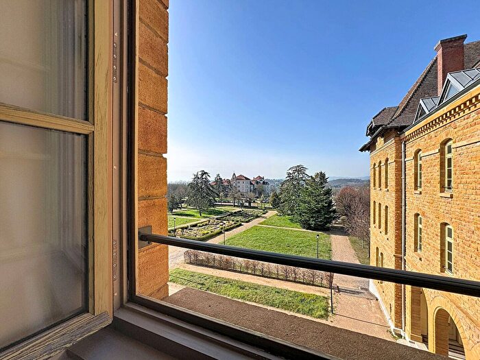 Appartement à louer - Chantegrillet, Sainte-Foy-lès-Lyon - 2 pièces - 1 chambre