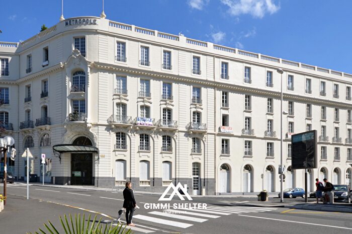 Appartement à vendre - Royat - 3 pièces - 2 chambres