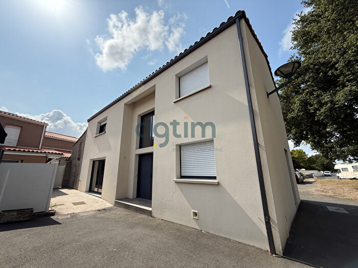 Maison à vendre - Boufféré - 4 pièces - 3 chambres