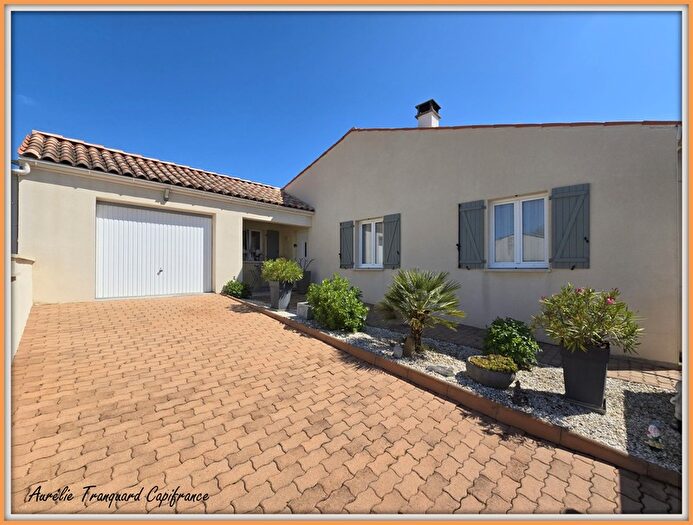 Maison à vendre - Les Églises-dArgenteuil - 5 pièces - 2 chambres