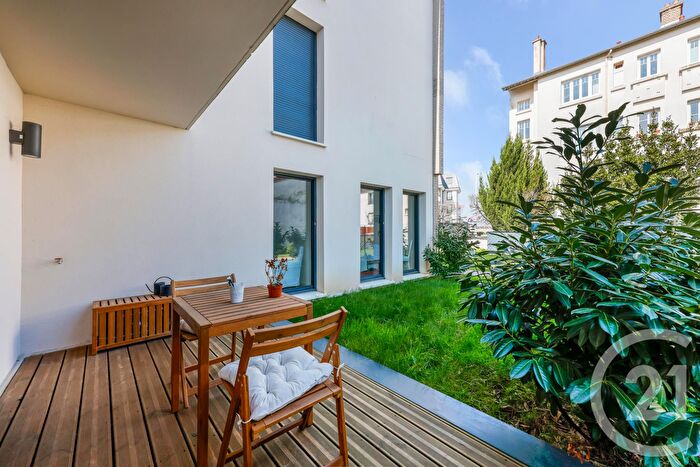 Appartement à vendre - Issy-les-Moulineaux, Les Epinettes, Le Fort, Les Hauts dIssy - 3 pièces - 2 chambres