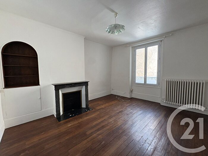 Appartement 3 pièces à Coulommiers, Centre-ville, à vendre