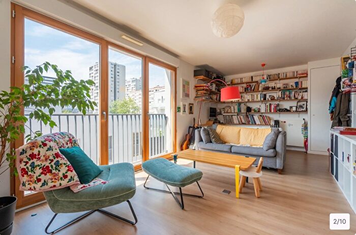 Appartement 4 pièces à vendre à Aubervilliers, Villette, Quatre-Chemins