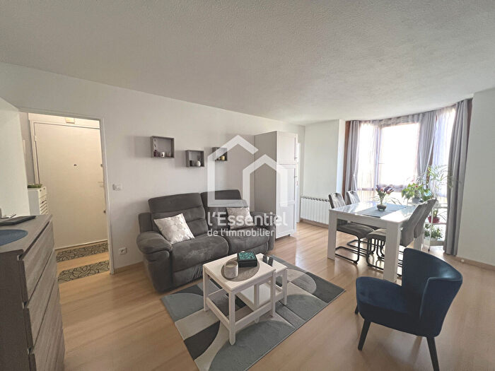 Appartement 2 pièces à vendre - Verneuil-sur-Seine, Centre-ville, Gare
