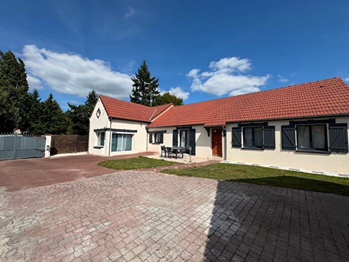 Maison à vendre - Fleury-les-Aubrais, Clos de la Grande Salle, Villevaude, Vallée, Ormes du Mail - 7 pièces - 4 chambres