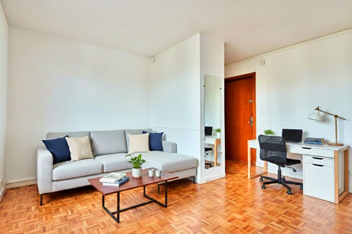 Appartement 1 pièce à Lyon 5ème, Ménival, Battières, La Plaine, à louer