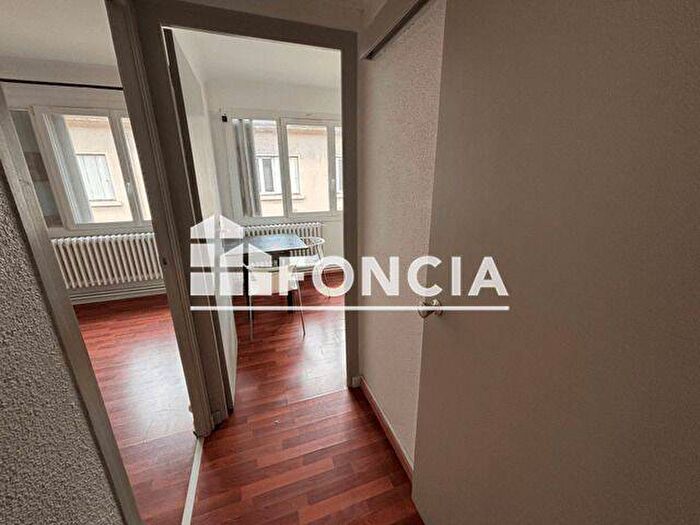 Poincaré-Foch-Anatole France, Nancy : Appartement 2 pièces à louer