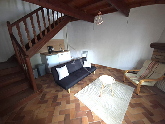 Maison 1 pièce à louer à Nîmes, Croix de Fer, Mont Duplan
