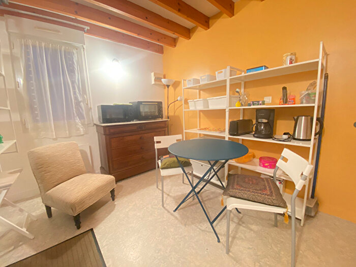 Appartement à louer - Quartiers Nord-Est, Les Gayeulles, Saint-Laurent - 2 pièces - 1 chambre