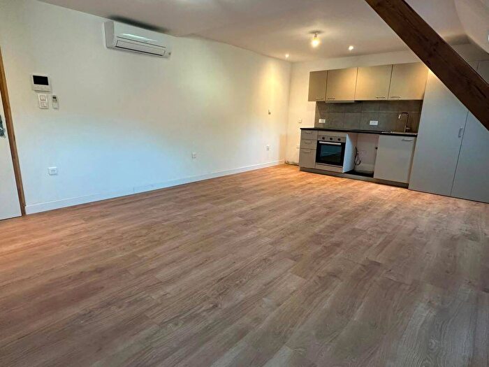 Hangenbieten : Appartement 2 pièces à louer