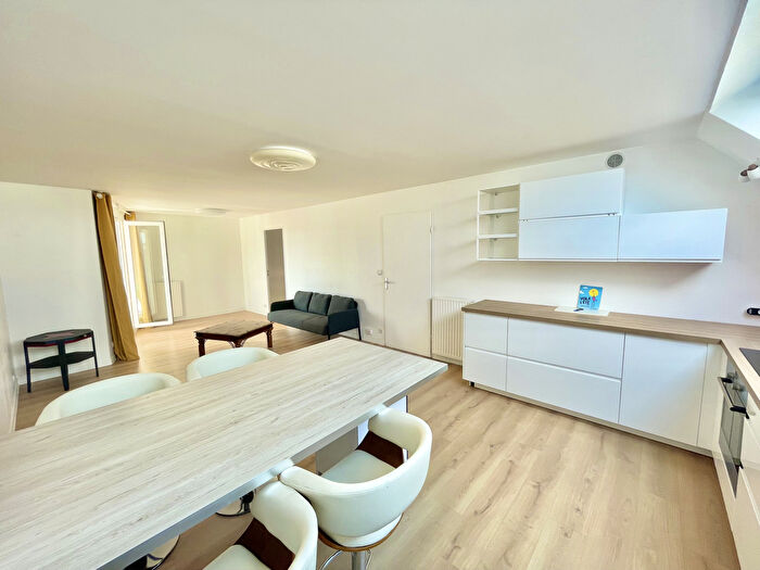 Appartement 4 pièces à Nantes, Ile de Nantes, à louer