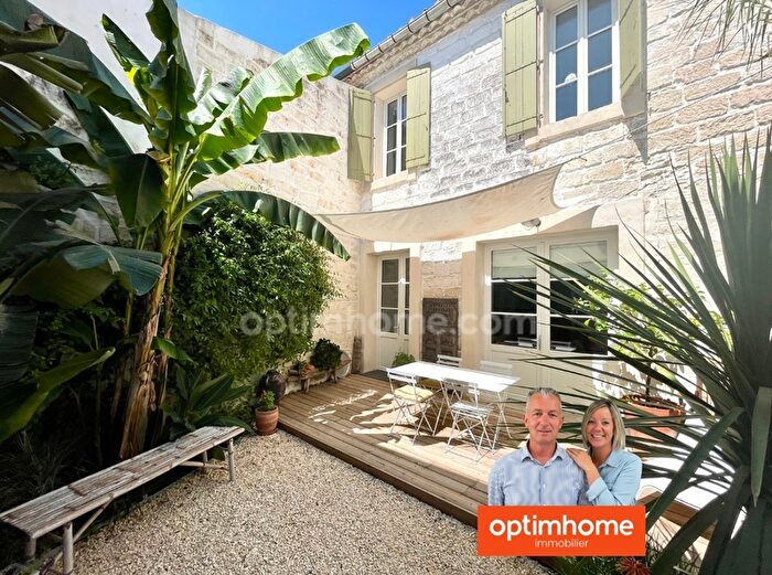 Maison à vendre - Aigues-Mortes - 7 pièces - 5 chambres