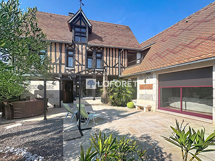 Maison 6 pièces à Toussaint, à vendre