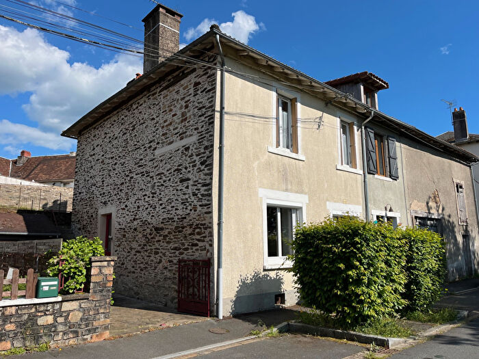 Maison à vendre - Jumilhac-le-Grand - 3 pièces - 2 chambres