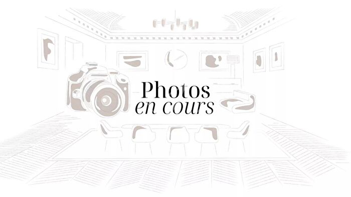 Appartement à vendre - Saint-Cloud, Pasteur, Magenta - 1 pièce