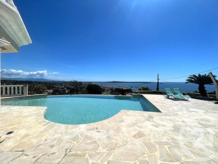 Maison à vendre - Vallauris, Puadon, Plateau de Bernis, Super Cannes, Le Maure - 5 pièces - 4 chambres