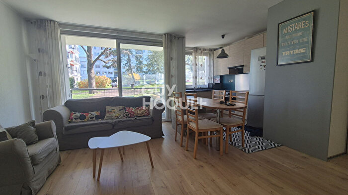 Marly-le-Roi, Grandes Terres, Vergers, Vauillons : Appartement 4 pièces à vendre