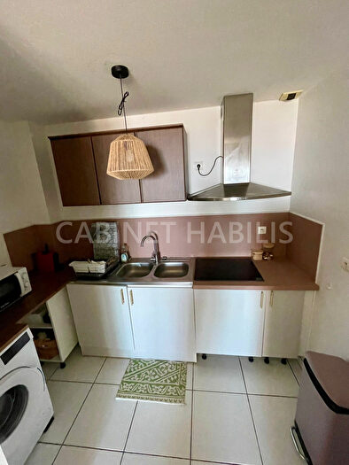 Le Tampon, Centre-ville : Appartement 2 pièces à louer