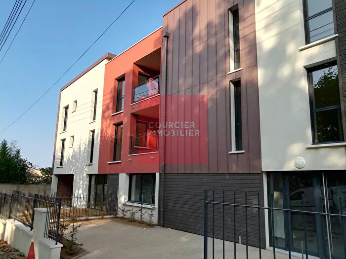 Appartement 2 pièces à louer - Rambouillet, Saint-Hubert, Louvière