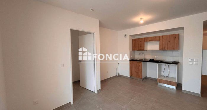 Rodilhan : Appartement 2 pièces à louer