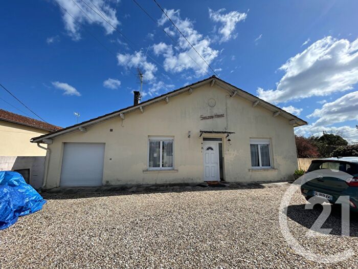 Maison à vendre - Saint-Médard-de-Guizières - 3 pièces - 2 chambres