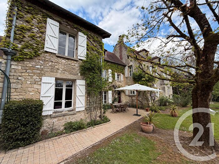 Maison 8 pièces à Villers-Cotterêts, à vendre