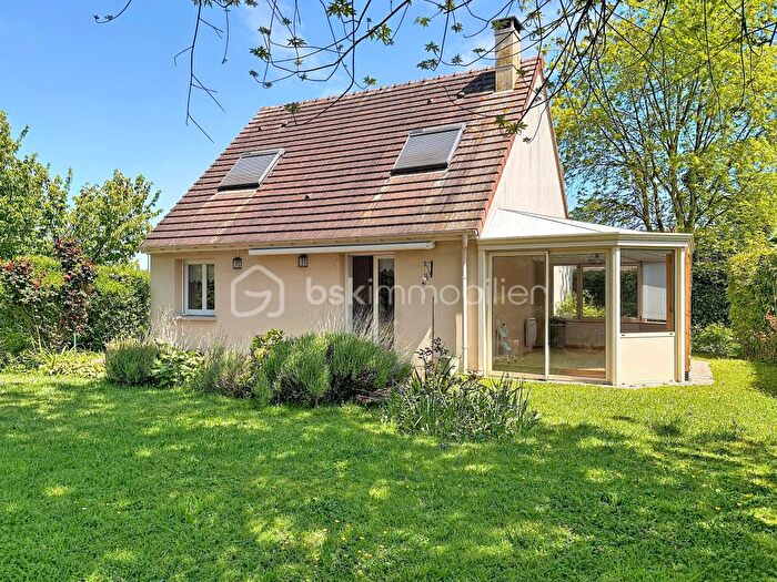 Maison 5 pièces à vendre à Escoville