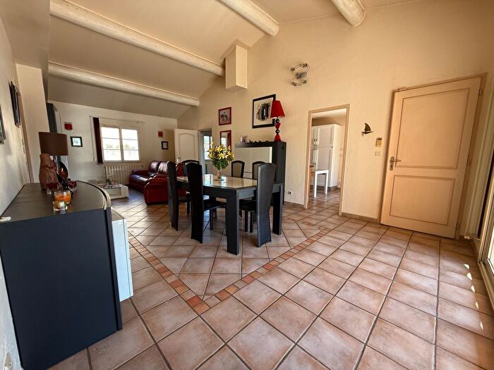 Beaucaire, Puech Cabrier, Genestet : Maison 5 pièces à vendre