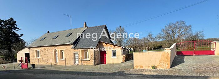 Maison à vendre - Villaines-la-Juhel - 7 pièces - 4 chambres