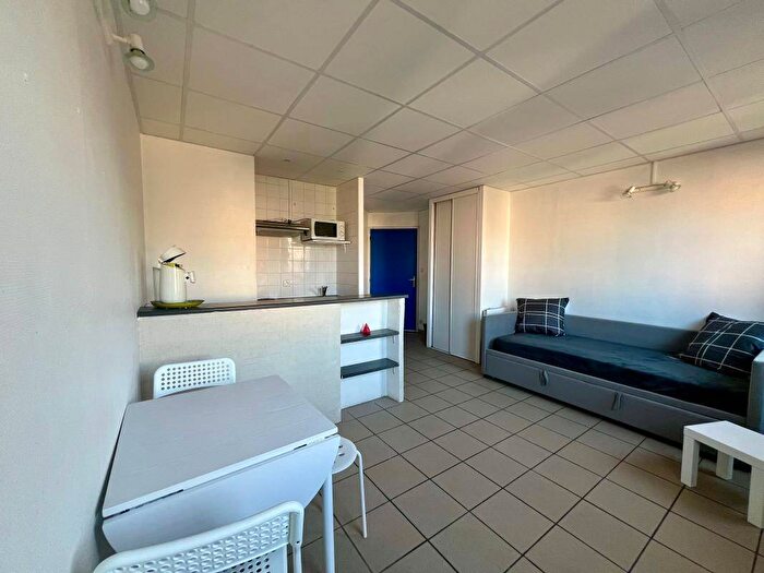 Appartement à louer - Côte Pavée, Toulouse - 1 pièce