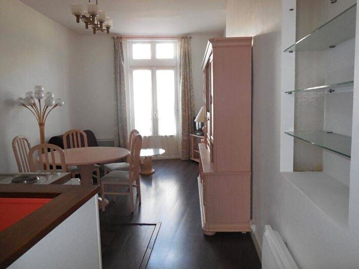 Cabochon Quiniere, Blois - Appartement 2 pièces à louer