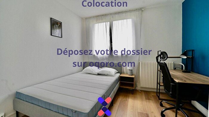 Appartement à louer - Château de Thouars, Talence - 7 pièces - 6 chambres